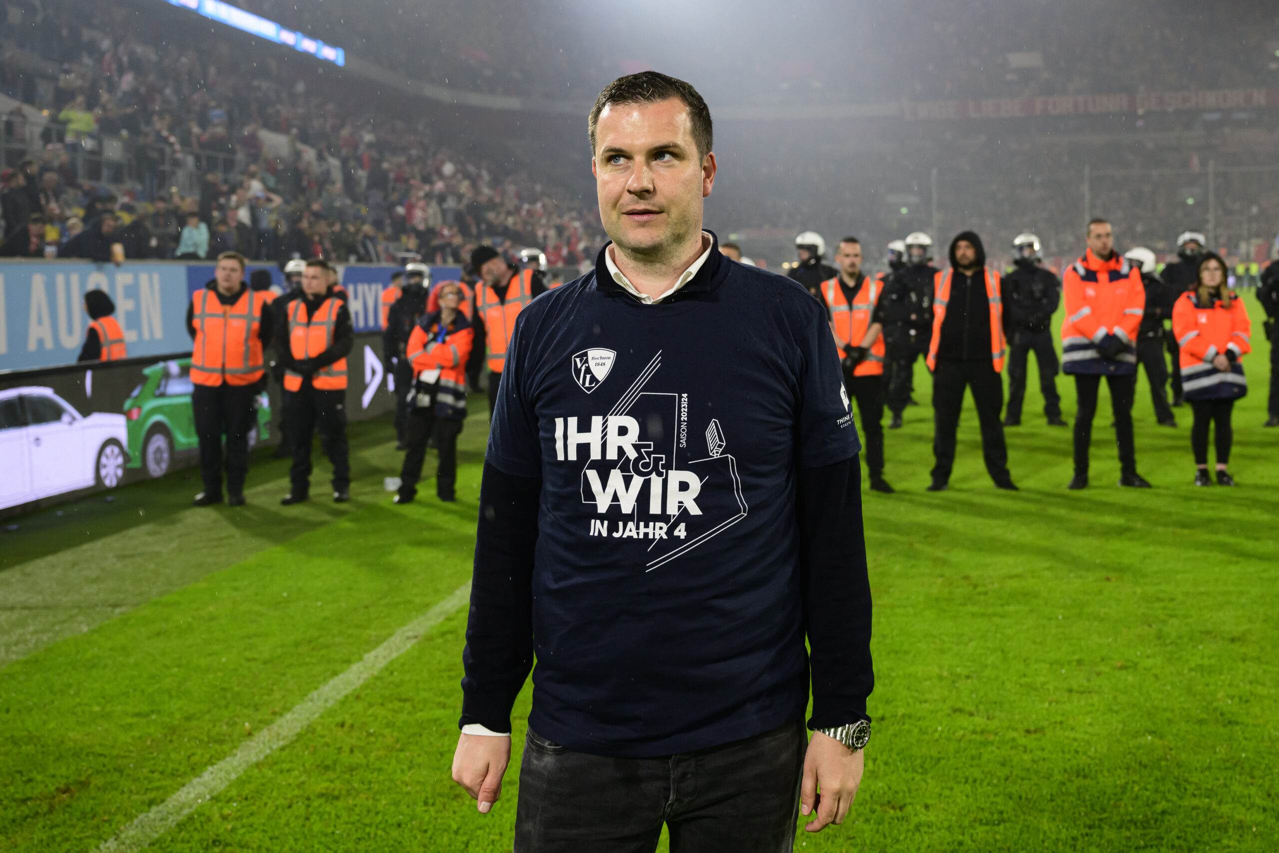 Interview: Lettau über Gerüchte, Geld und Grenzen – Tief im Westen ...